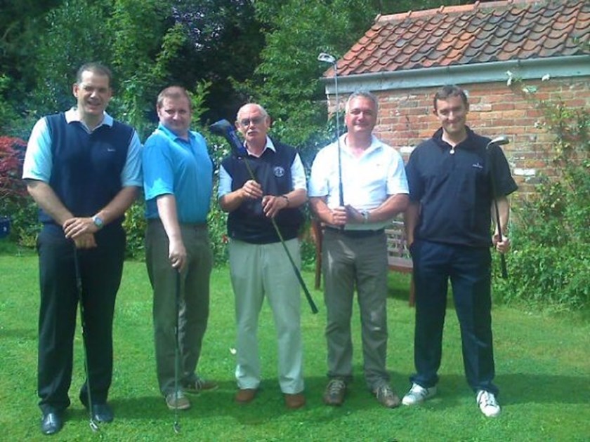 Tim Garnett is fundraising for Macmillan Cancer Support