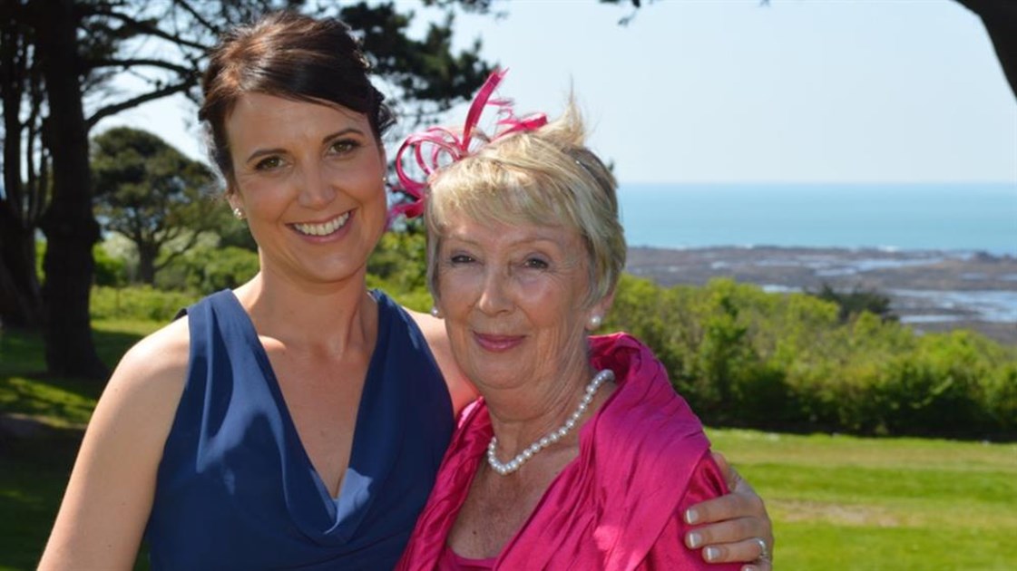 Emma Savage is fundraising for Cornwall Hospice