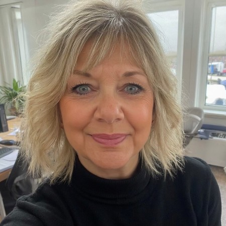 Lorraine Devereux is fundraising for The Toybox Charity