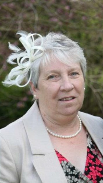 Clare Manning is fundraising for Marie Curie