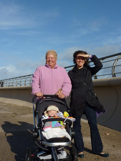 Lisa Woolley is fundraising for Cancer Research UK