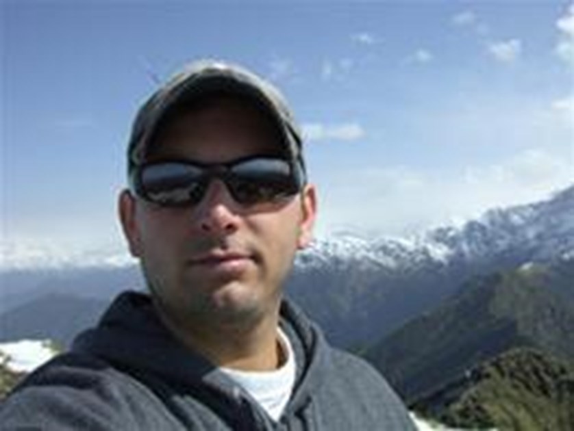 Anthony Nappi is fundraising for Voluntary Service Overseas