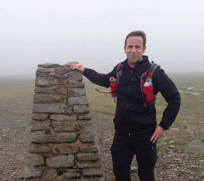 Simon Elliott is fundraising for Macmillan Cancer Support