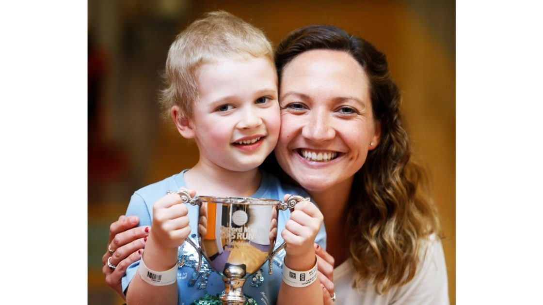 Rachael Rowland is fundraising for Young Lives vs Cancer
