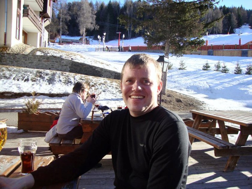 Dominic Yates is fundraising for Alzheimer's Society