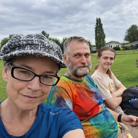 Emily Hendren-Allwright is fundraising for Macmillan Cancer Support