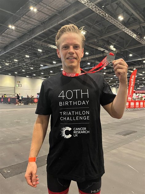 Giles Cooper is fundraising for Cancer Research UK