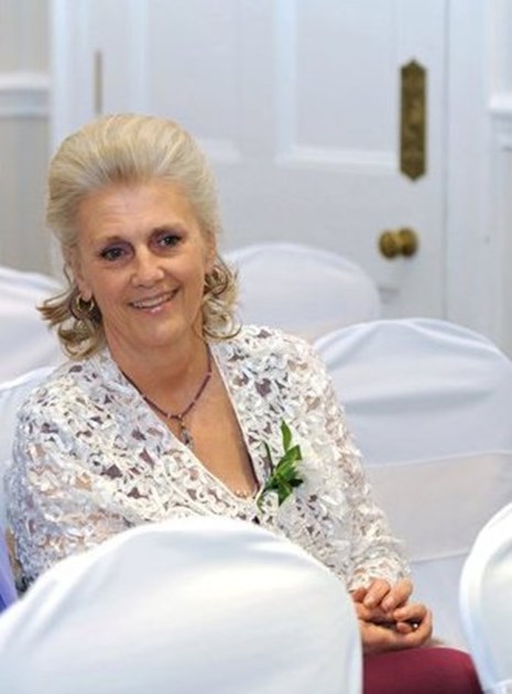 zoe sparkes is fundraising for Cherry Lodge Cancer Care