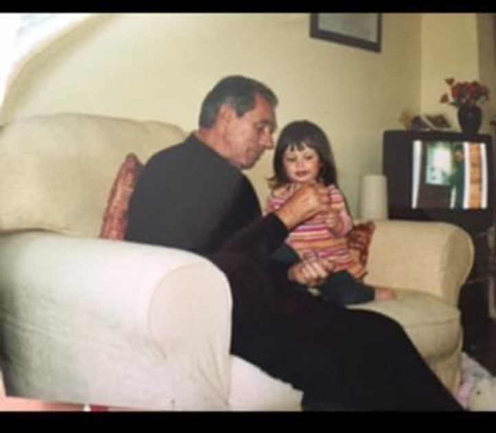 Robyn Thomas is fundraising for Alzheimer's Society
