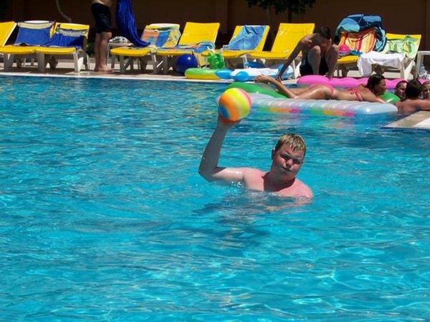 Jamie Pearce is fundraising for Breast Cancer Now