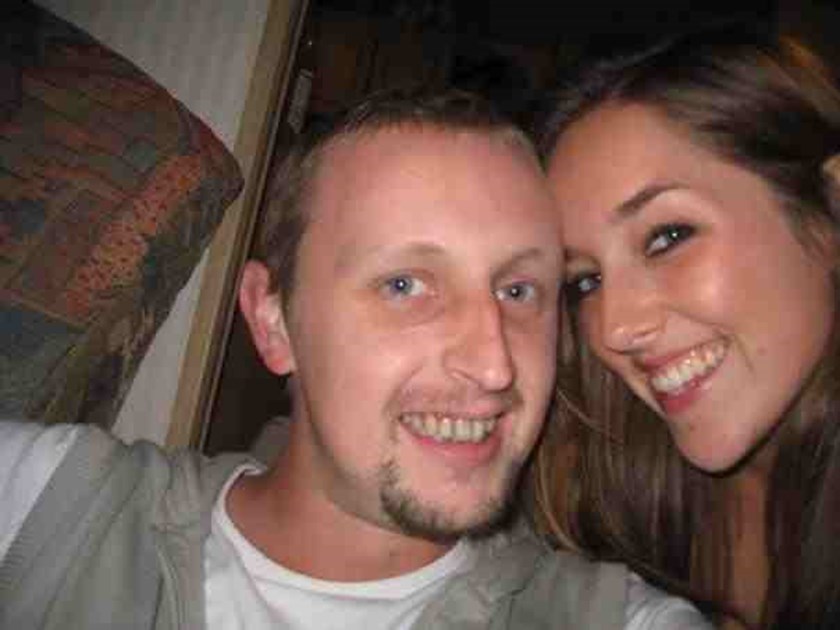 Kelly Wines is fundraising for Cancer Research UK