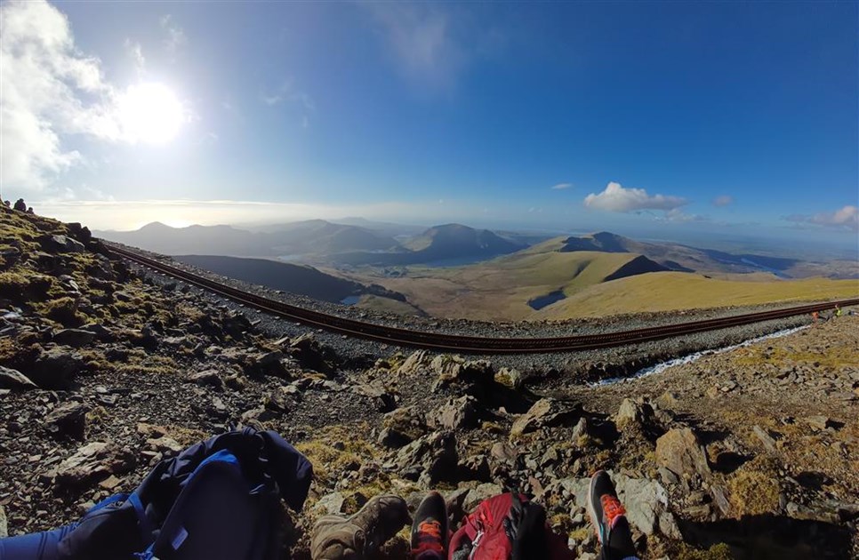 Hanna Robinson is fundraising for Macmillan Cancer Support