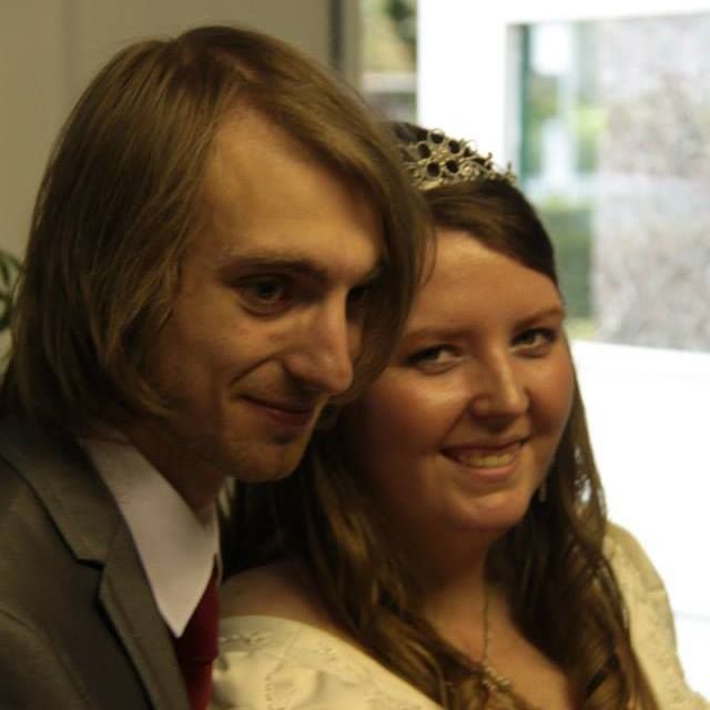 Victoria Allan is fundraising for Cancer Research UK