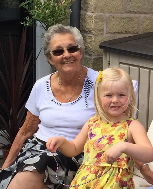Angela Render is fundraising for Cancer Research UK