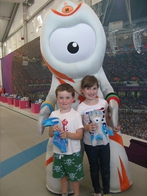 Claire Wall is fundraising for Cancer Research UK