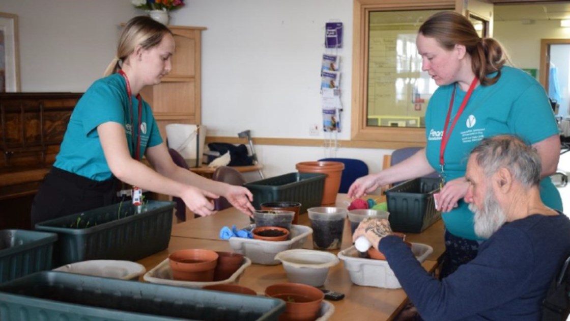 Suzanne Becquer-Moreno is fundraising for Cardiff & Vale Health Charity