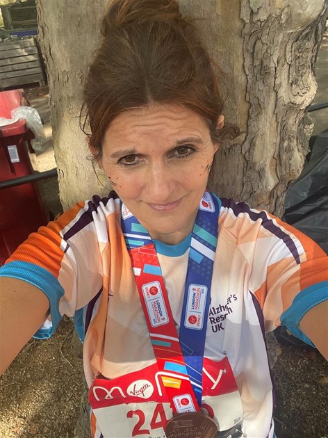 Heidi Curry is fundraising for Alzheimer's Research UK