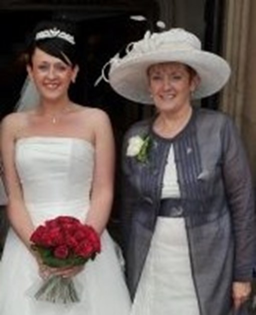 Felicity Morton is fundraising for Wirral Hospice St John's