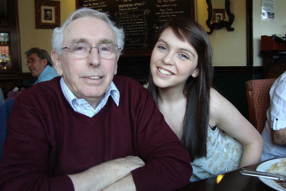 Helena Smith is fundraising for Cancer Research UK