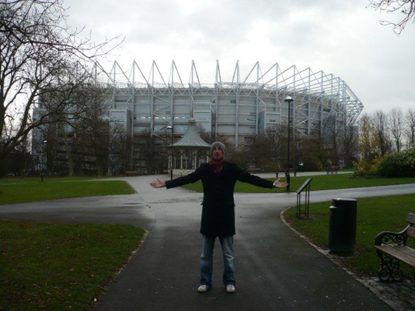 Andy Scraggs is fundraising for Helen Rollason Cancer Charity