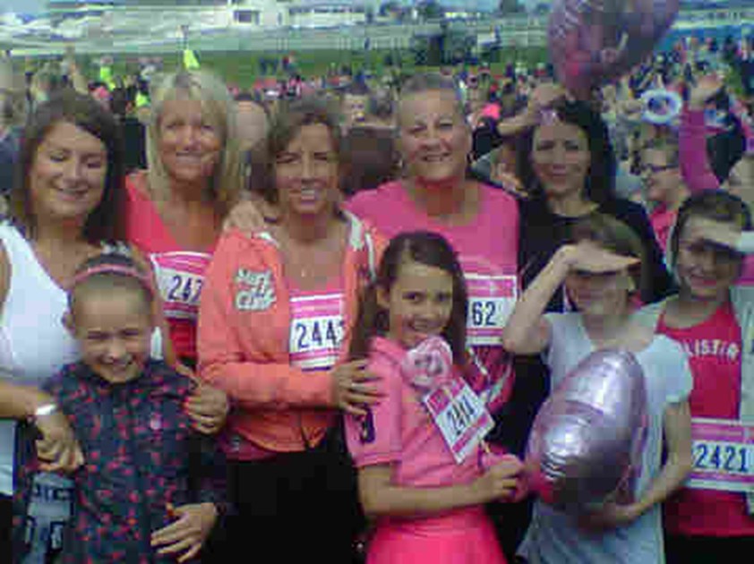 Maxine Turney is fundraising for Cancer Research UK