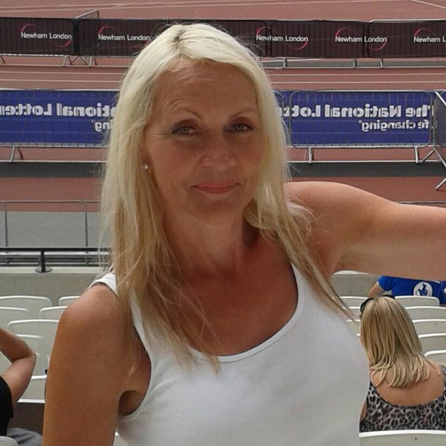 Sandra Goodwin is fundraising for Cancer Research UK