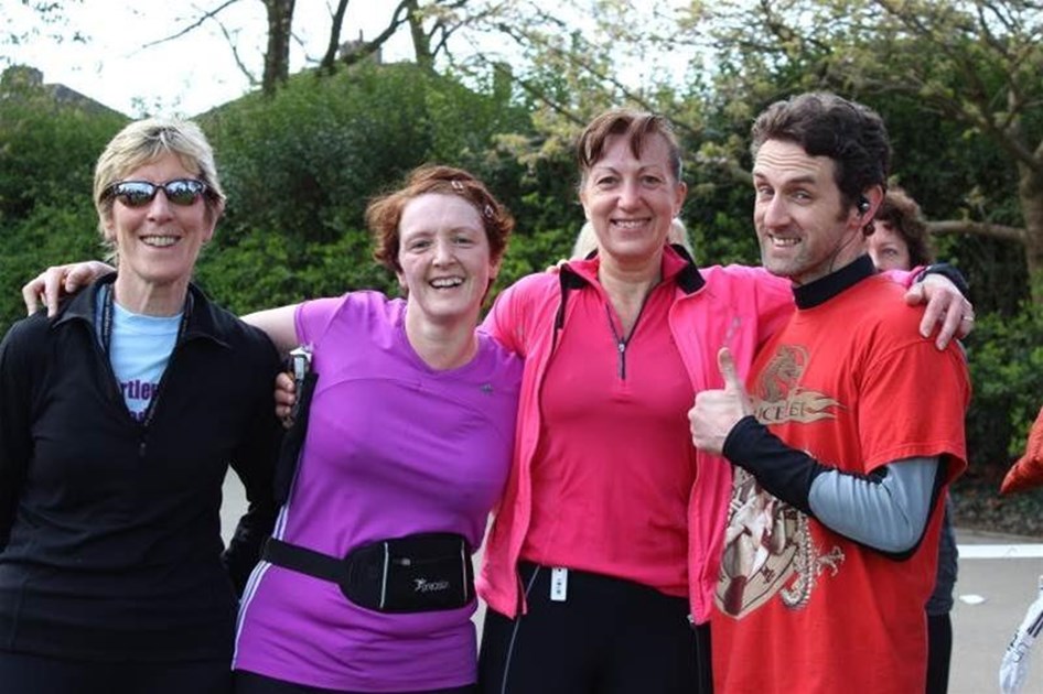 Amanda Garvey Kovac is fundraising for Macmillan Cancer Support