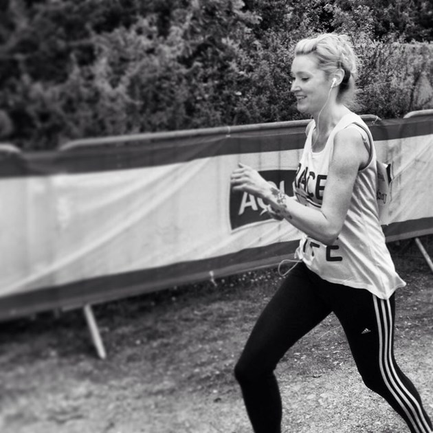 Jennifer Eggleton is fundraising for Cancer Research UK