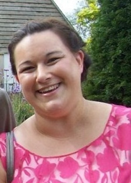 Debbie Walton is fundraising for Cancer Research UK