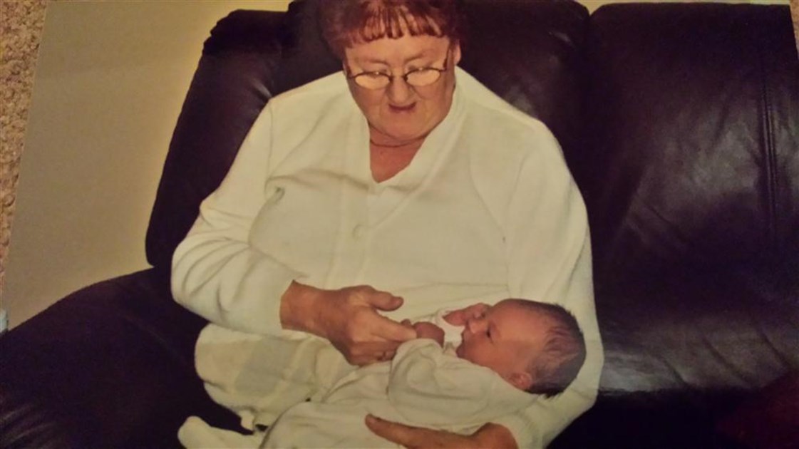 Sharon Hoare is fundraising for Cancer Research UK