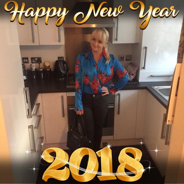 Danielle Reeve is fundraising for Cancer Research UK