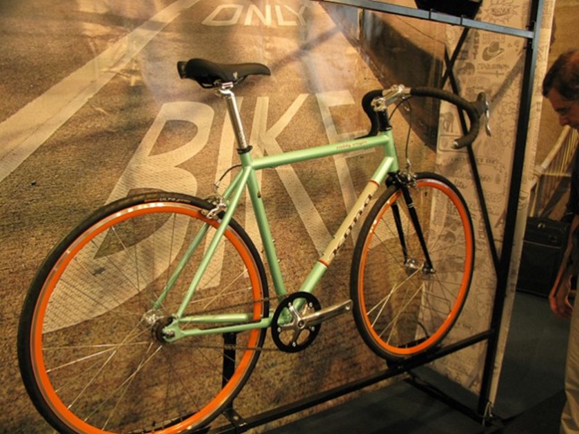 Simon Singleton is fundraising for Lumos