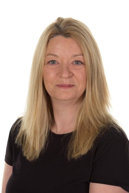 Vickie Glew is fundraising for Unicef UK