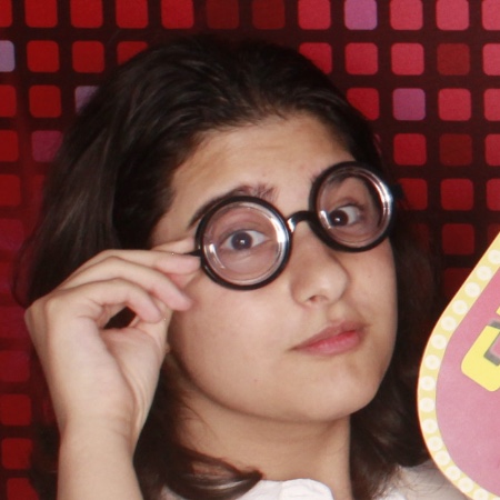 Niloofar Shamloo is fundraising for Meningitis Research Foundation