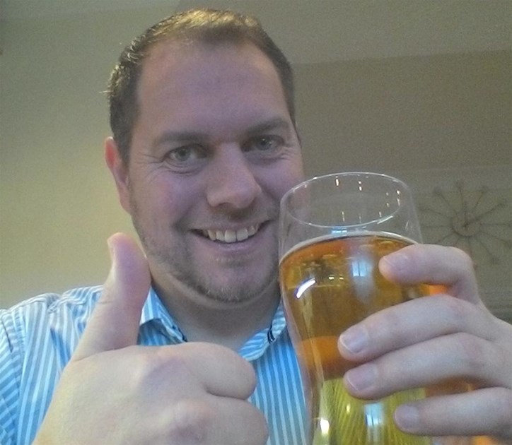 Daniel Ashby is fundraising for Cancer Research UK