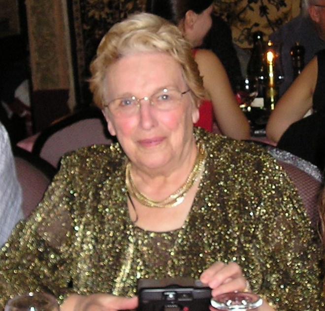 Beth Pickering is fundraising for Nightingale House Hospice