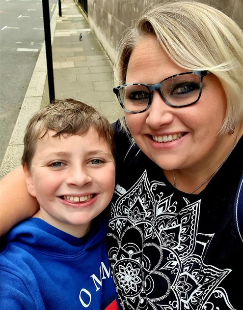 Victoria Cook is fundraising for Cancer Research UK