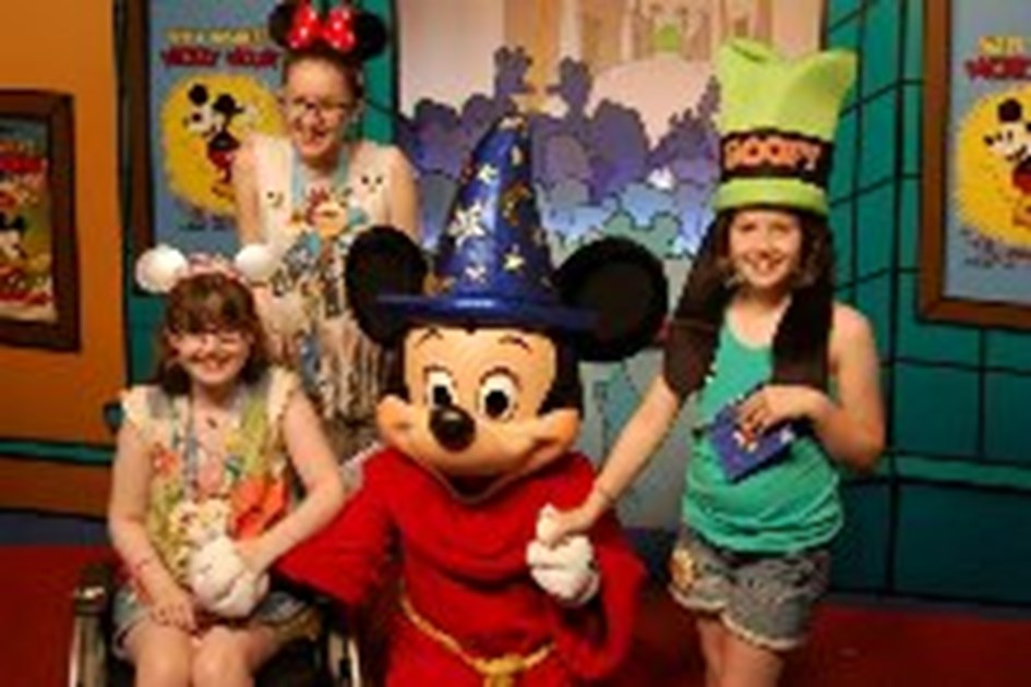 Deborah Sayers is fundraising for Starlight UK