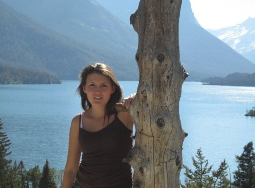 Stephanie Hogan is fundraising for Cancer Research UK