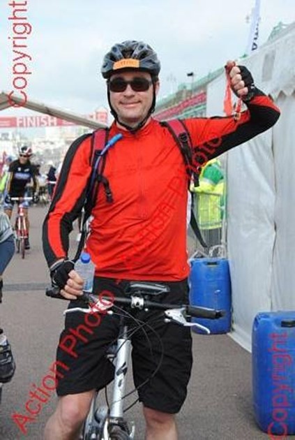 Alex Myles is fundraising for British Heart Foundation