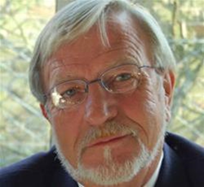 Mark Chivers is fundraising for The Rowans Hospice