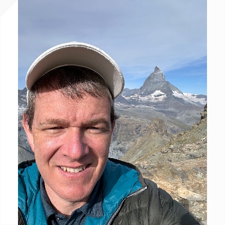 Jonathan Bricker is fundraising for Roy Castle Lung Cancer Foundation
