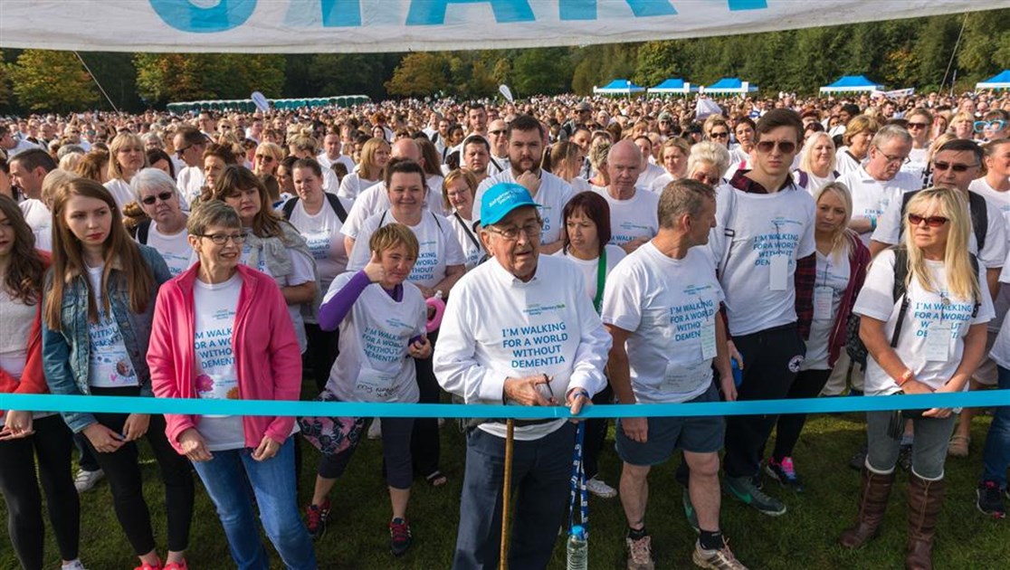 David Cunningham is fundraising for Alzheimer's Society
