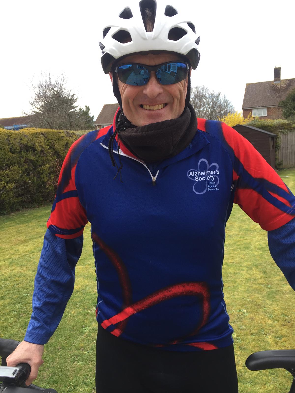 Geraint Hughes is fundraising for Alzheimer's Society
