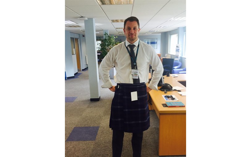 Neil sutcliffe is fundraising for Help for Heroes