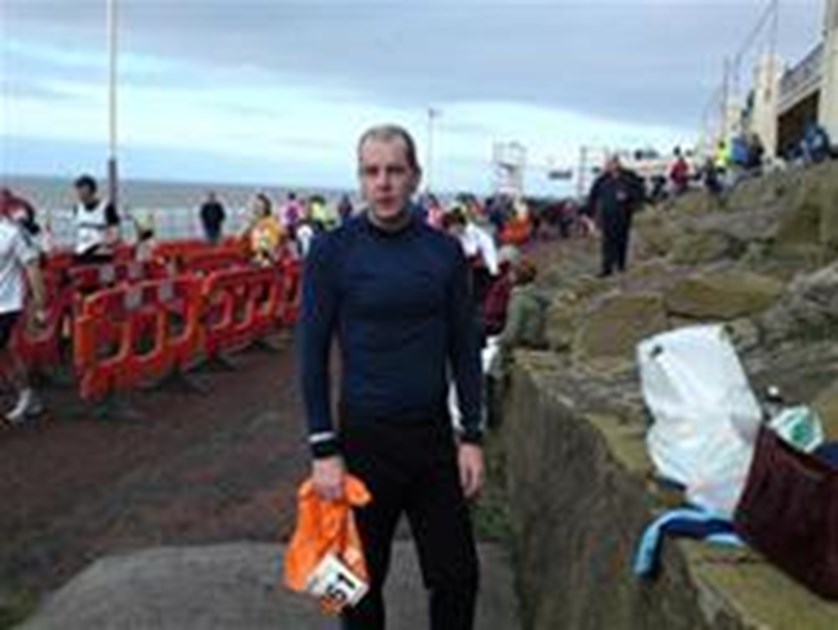 Chris Renton is fundraising for Marie Curie