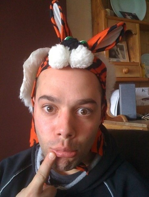 Mike Pooley is fundraising for Teenage Cancer Trust