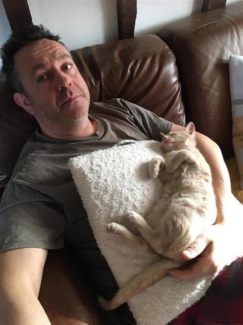 Neil Watts is fundraising for Macmillan Cancer Support