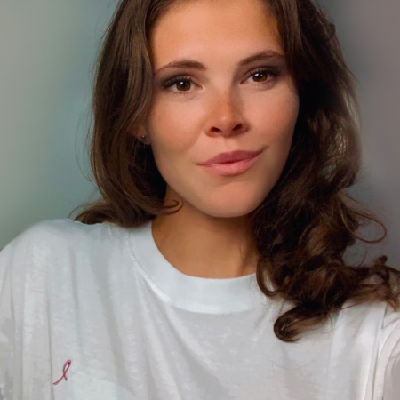 Chloe Henry is fundraising for Breast Cancer Now