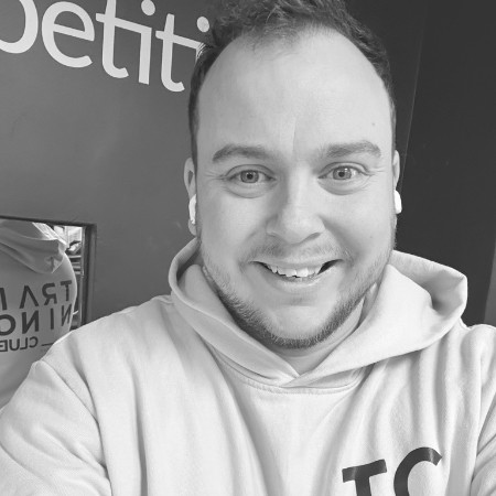 Matt Hunter-Woolley is fundraising for White Ribbon Campaign